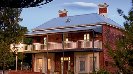 Funeral Homes Perth | Chapel & Cemetery Locations